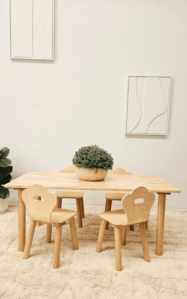 Classic Rectangular Table and 4 Chairs